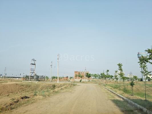 Residential land / Plot for sale in Jubilee City Gardens Sector 116 Mohali - 150 Sq. Yard.