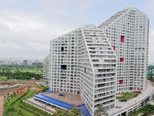 3 BHK Apartment / Flat for sale in Amanora Future Towers Amanora Park ...