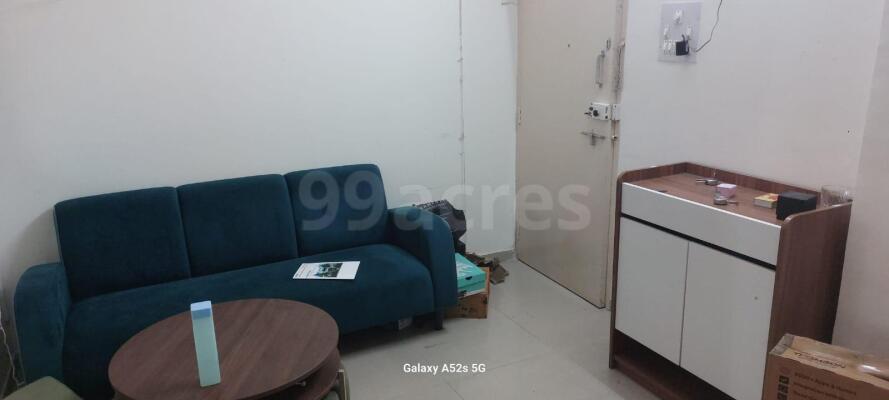 1 BHK Apartment / Flat for sale in Parel East Mumbai - 345 Sq. Ft.- 9th ...