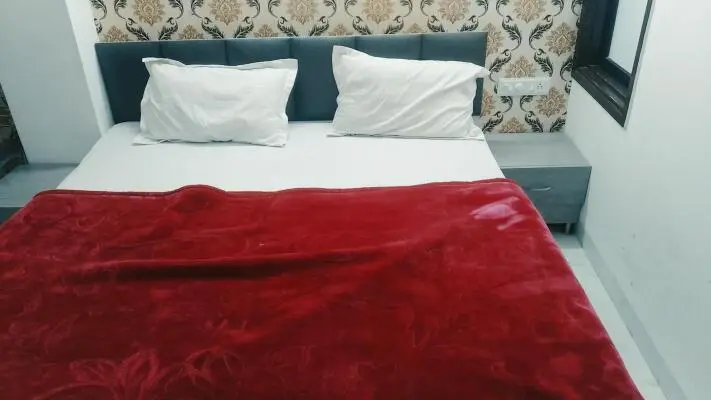PG in Balongi Mohali Under 3000 - Paying Guest in Balongi Mohali ...