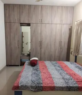 1+ Single Room PG in Ganesh Chokdi - Private room / Single sharing PG ...