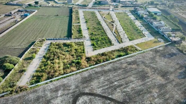 Plots in Tigaria Badshah Indore from 15 lakhs to 25 lakhs - 8 ...