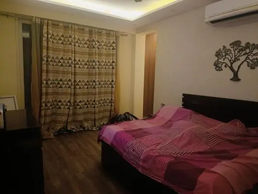 Property for rent in in Sector 16B, Greater Noida between 30000 to 50000.