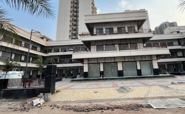 Ready to move Office Space for sale in Signature Global The Millennia 3 ...