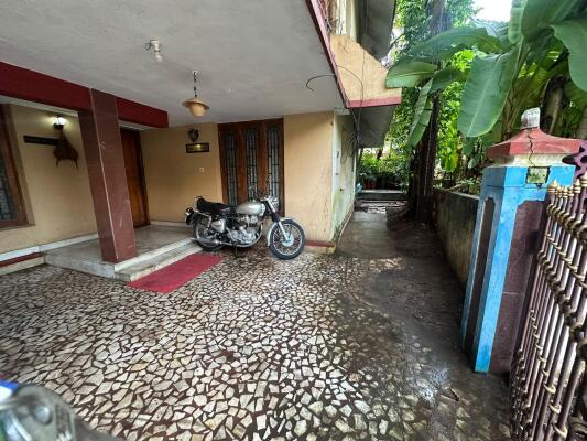 5 BHK Farm House in Nethaji Nagar Kochi - 5 BHK Farm House for sale in ...
