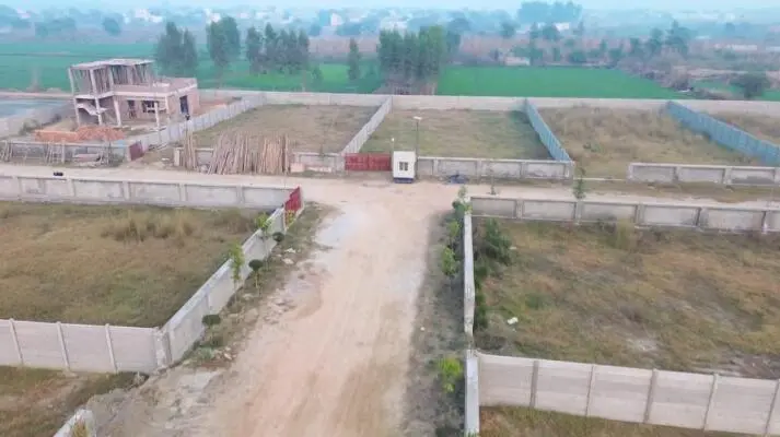 Gated Community Plots in Sector 135, Noida - 12+ Properties