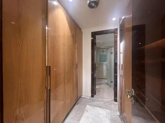 6 BHK House for sale in Block C DLF phase 1, Gurgaon - 2+ 6 BHK House ...