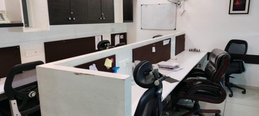 Ready to move Office Space for sale in ET World Trade Tower Sector 16 ...