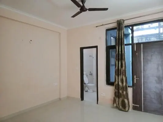 8 BHK Builder Floor in J Block Sector 41, Noida - 1+ 8 bedroom Builder ...