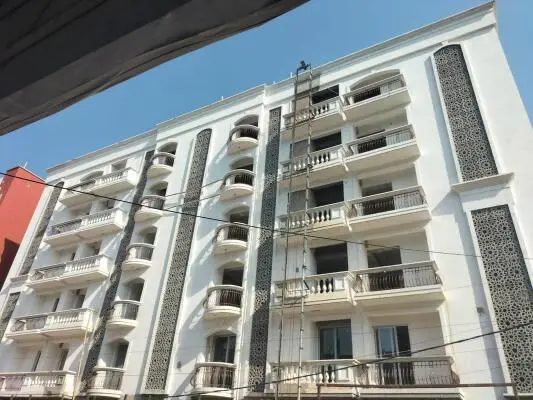 Gomti Enclave Resale - 9+ Flats for Resale in Gomti Enclave, Amar ...