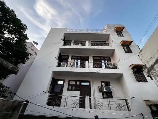 PG in Block K Sector 17 Rohini, Delhi Under 10000 - Paying Guest in ...