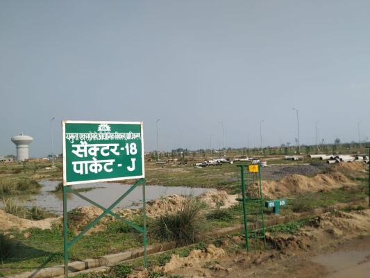 Residential land / Plot for sale in Yamuna Expressway Authority Plots ...