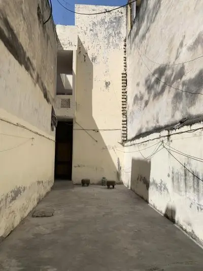 Property in Mahaveer Nagar, Delhi - Real Estate in Mahaveer Nagar, Delhi