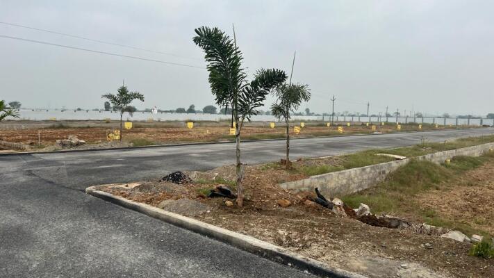 Residential land / Plot for sale in One Town Vijayawada - 200 Sq. Yard.