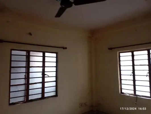 House for rent in in Chas Bokaro between 7000 to 8000.