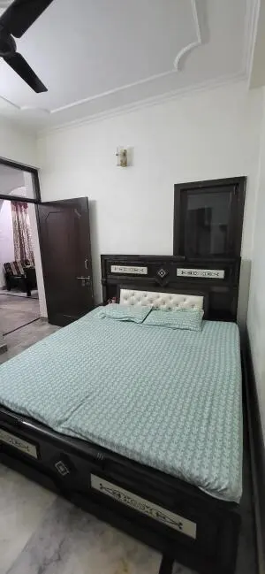 Property in Ward No 8 Mehrauli, Delhi - Real Estate in Ward No 8 ...
