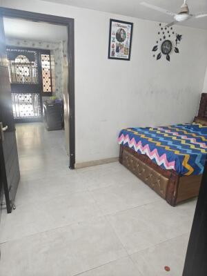 1 BHK Builder Floor for sale in RWA Pragati Park Block H18 and L ...