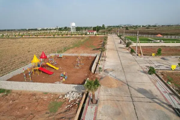 Residential land in Kereguddadahalli, Chikkabanavar , Bangalore from 10 ...