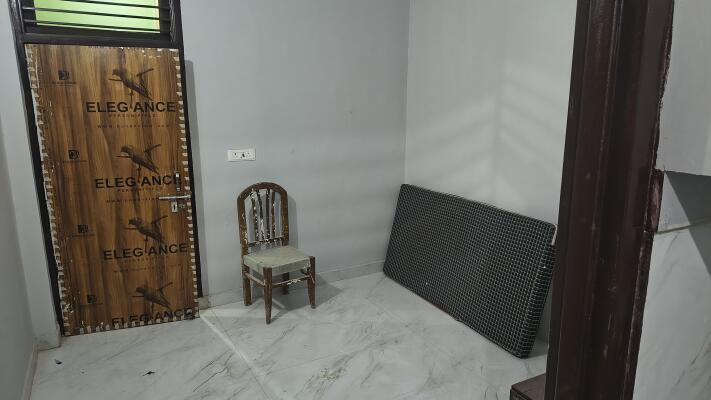1 RK Flat Flats for rent in Noida Extension - 250 Sq. Ft.- 1st floor ...