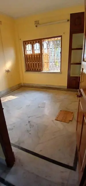 Property for rent in in Krishnapur, Kestopur between 10000 to 20000.