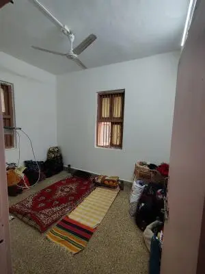Single rooms for rent in in Shivtirth Nagar, Kothrud between 4000 to 5000.