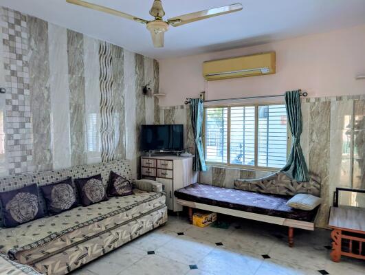 3 BHK House / Villa for sale in Ghodasar Ahmedabad - 1130 Sq. Ft.