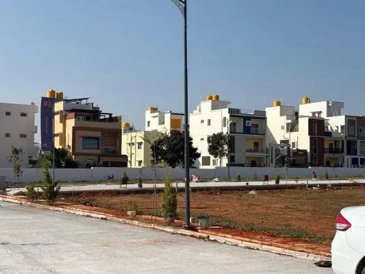 Gated Community Plots in IVC Road, Devanahalli - 20+ Properties