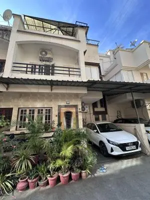 Row House in Surat - Row House for sale in Surat