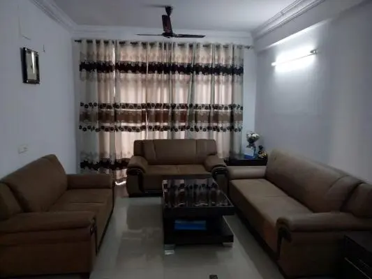 Property for rent in in Ramprastha Greens, Ghaziabad between 30000 to ...
