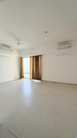 3 BHK / Bedroom Apartment / Flat for rent in Ireo Uptown Sector 66 ...