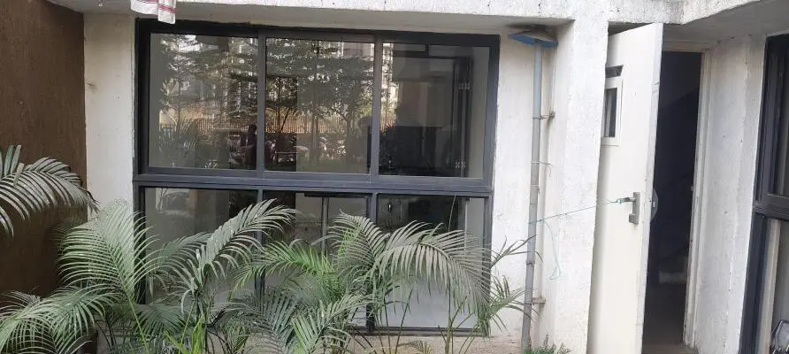 100 sq ft to 200 sq ft - Ready to move Office Space in Laxmi Nagar ...