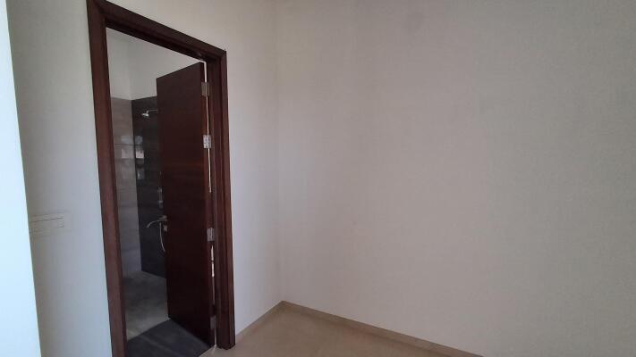 4 BHK House / Villa for sale in Hallmark County Osman Nagar Tellapur ...
