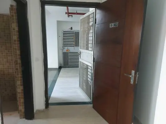 Property for rent in in Sector 77, Gurgaon between 20000 to 30000.