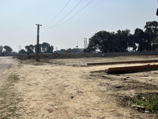Industrial land / plot for sale in Bakshi Ka Talab Lucknow - 176 Sqyd