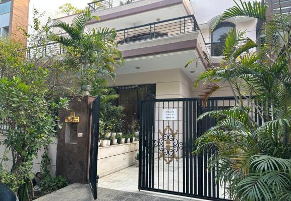 3 BHK / Bedroom House / Villa for rent in Unitech Espace Nirvana ...