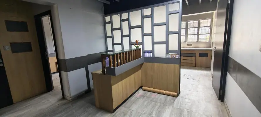 2500 sq ft to 3000 sq ft - Office Space in Santacruz West, Mumbai