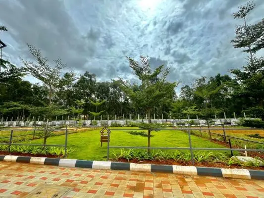 Plots for resale in Srivasa Montana Vista, Chikkaballapur Bangalore