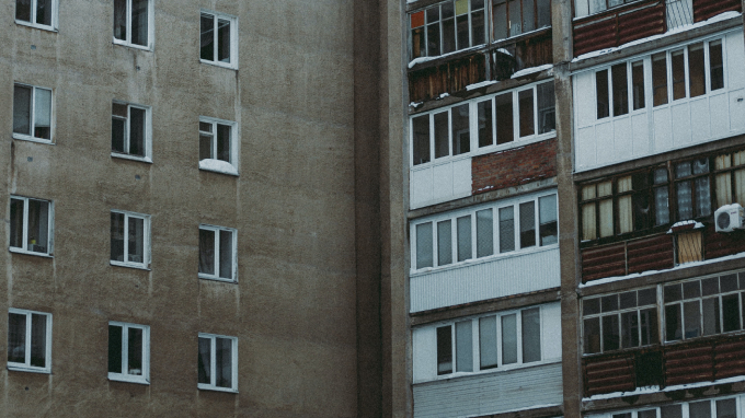 Joint property ownership: Benefits and disadvantages in 2025