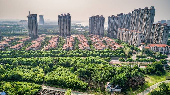 Developed vs Developing localities: Meaning, pros and cons