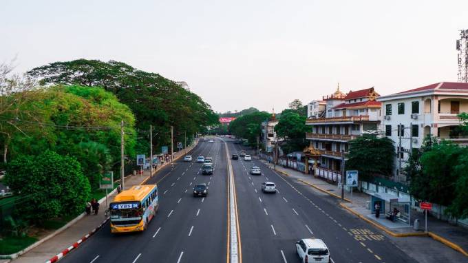 जाने कैसे शहर की कनेक्टिविटी को बेहतर बनाएगी लखनऊ आउटर रिंग रोड