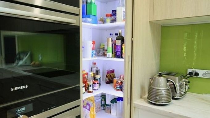 Kitchen Pantry Design: 100+ Ideas on Design, Layout, Lighting, Placement