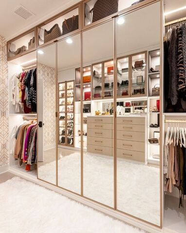 Walk-in Closet Designs (In Photos) with layout, storage, seating ...