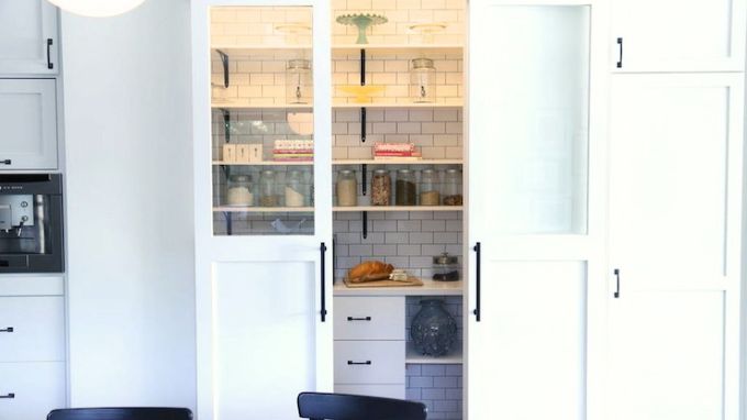 Kitchen Pantry Design: 100+ Ideas on Design, Layout, Lighting, Placement