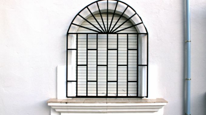 Window Grill Designs (With Photos): 20+ Designs For Indian Homes (2024)