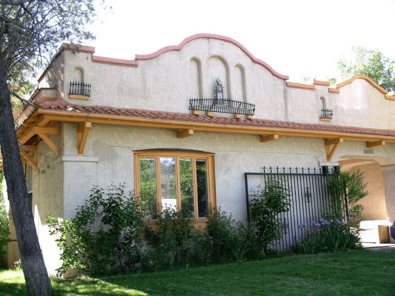 25+ Parapet Wall Design Ideas for roofs, terraces, that will trend in 2025