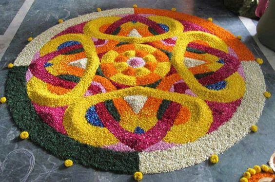 35+ Pookalam Designs for Onam 2025: Traditional & Simple Designs with ...