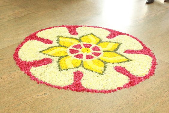 35+ Pookalam Designs for Onam 2024: Traditional & Simple Designs with ...