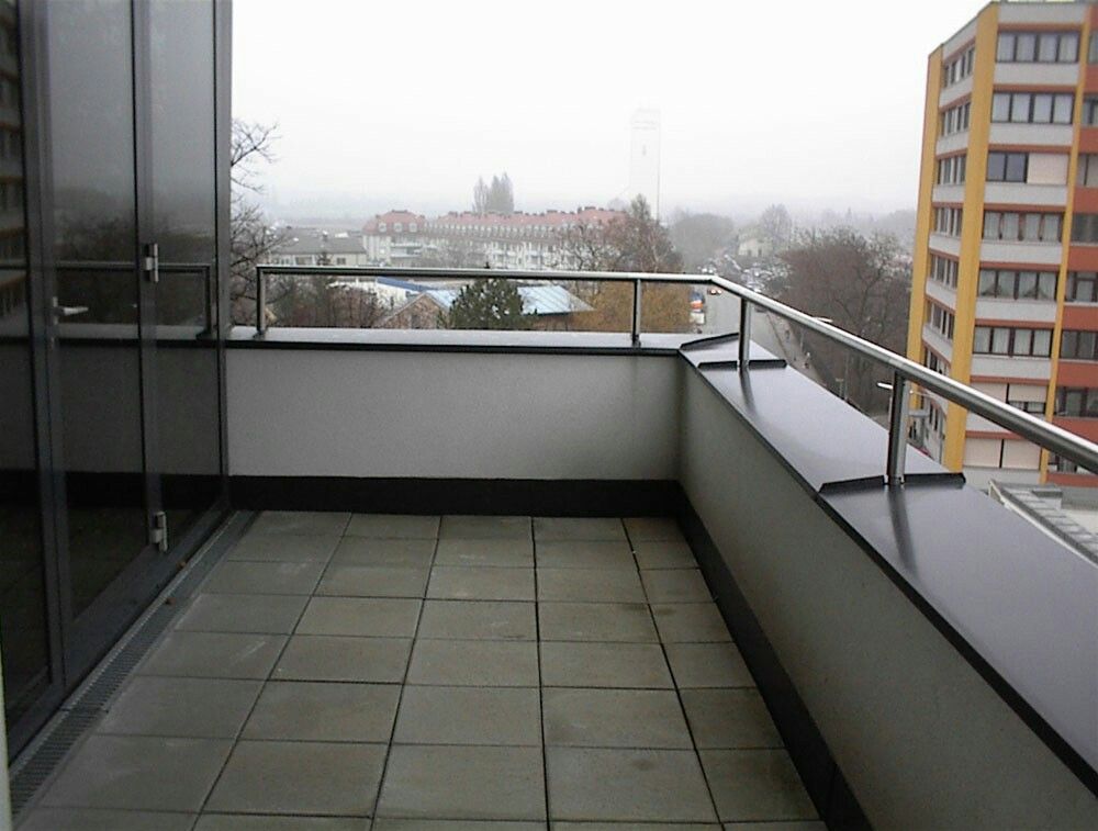 25+ Parapet Wall Design Ideas for roofs, terraces, that will trend in 2025