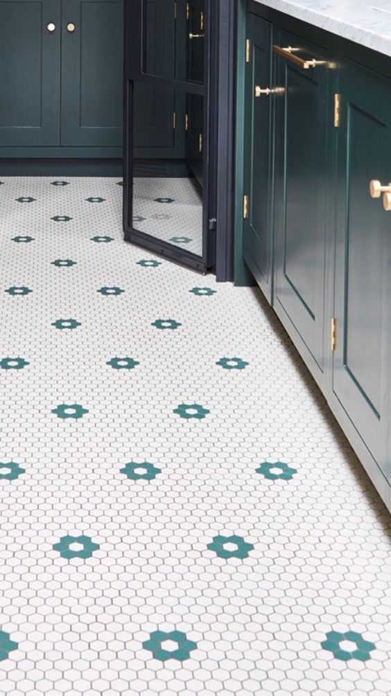 Flower Tiles Design: 20+ Ideas to add floral decor in your bathroom ...