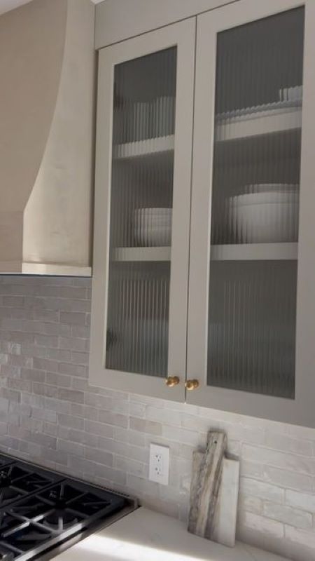 30+ Frosted Glass Designs For Main Doors, Pooja Room, Kitchens, Bathroom